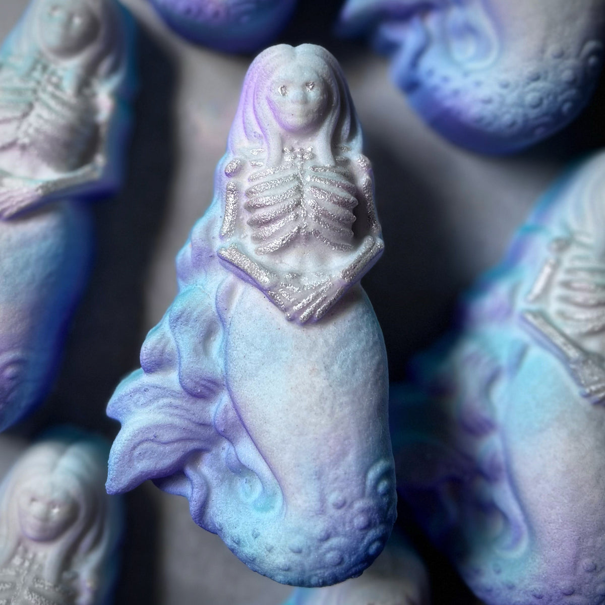Murderous Mermaid Bath Bomb – Glamgoria